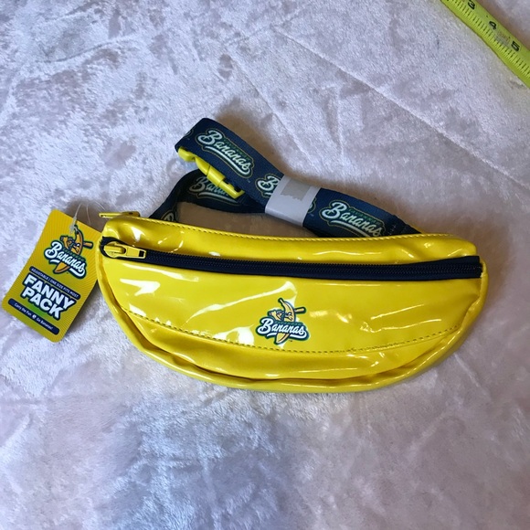 Savannah | Bags | Savannah Bananas Adjustable Fanny Pack Banana Bag All ...